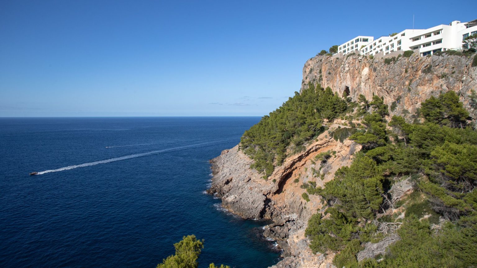 Discovering the Beauty of Mallorca to Celebrate Ten Years of Jumeirah ...